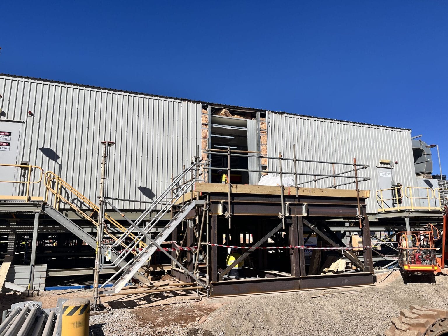 P1000 SR001 Switchroom Structural Verification - Agilitus